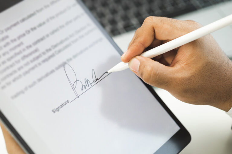 Firma Digital, qué es, cómo se crea y para qué se utiliza